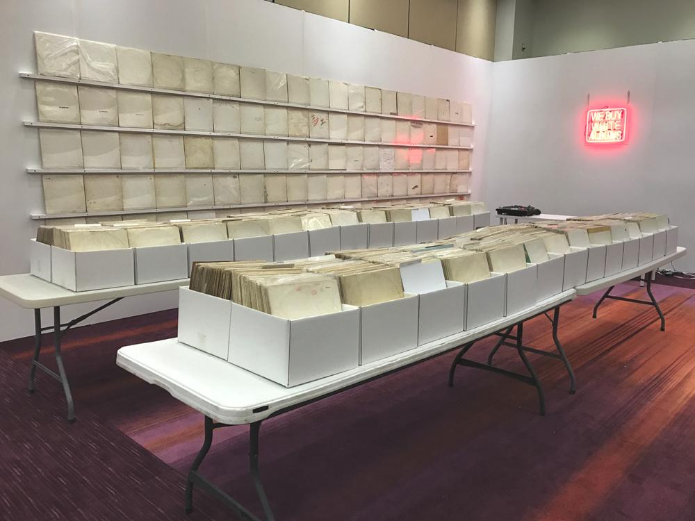 Bilder zum Lauterdrehen ‹ DARE